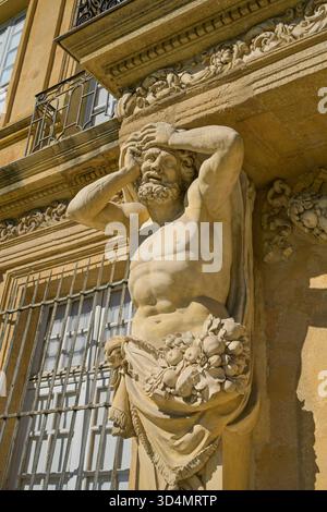 Atlant trägt als tektonische Stütze einen Balkon, Pavillon Vendome, Rue ...