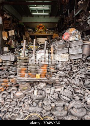 Assorted old gears Stock Photo - Alamy