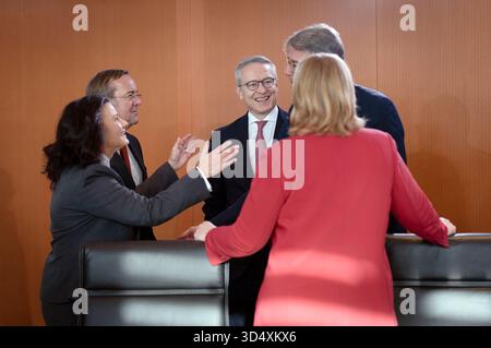 Wolfram Weimer and Boris Pistorius in the 43rd session of the 21st ...
