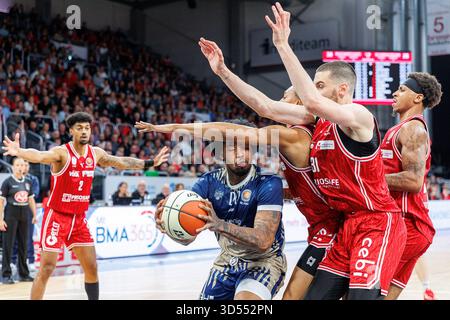 Demarcus Demonia (BMA365 Bamberg Baskets, #08), Sid-Marlon Theis ...