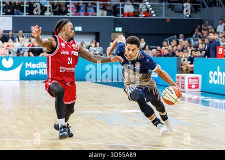 Cobe Williams (BMA365 Bamberg Baskets, #24), Michael Weathers (MLP ...