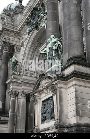 Berlin Cathedral, detail, built by Julius Raschdorff in neo-Renaissance ...