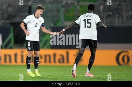 1:4 Goal, celebration, from the left Harry Kane, goal scorer Aleksandar ...