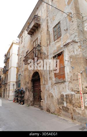 beige color wall and brown wooden table background Stock Photo - Alamy