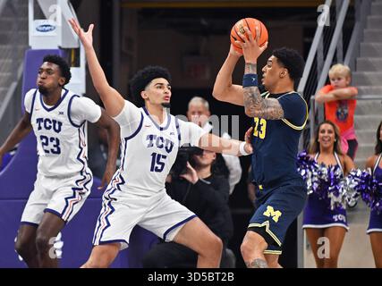 TCU forward David Punch (15) and guard Brock Harding (2) celebrate ...