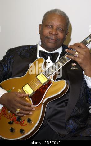 SUNRISE, FL - DECEMBER 27: BB King performs at the Sunrise Arts Center ...