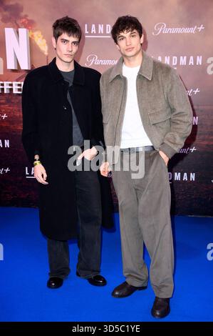 Giuliano Poplawski und Gast bei der Europapremiere der 2. Staffel der ...