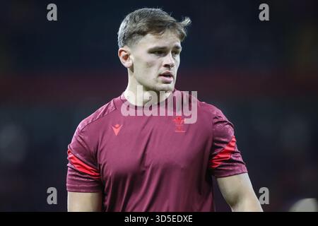Alex Mann of Wales warms-up ahead of the Quilter Nations Series 2025 ...