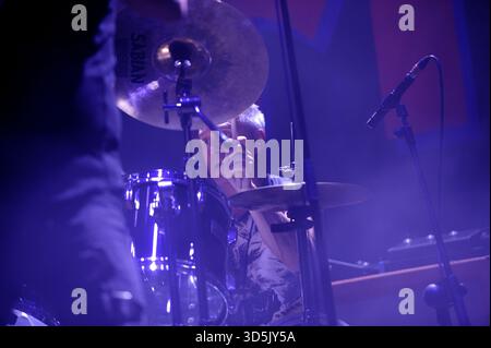 Heavy Pettin, The Scottish rock warriors Heavy Pettin, Stephen “Hamie ...