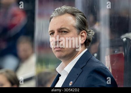Max Kaltenhauser (Assistant Coach, EHC Red Bull Muenchen) GER, EHC Red ...