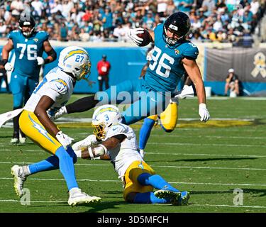 Jacksonville Jaguars tight end Johnny Mundt (86) runs a route as ...