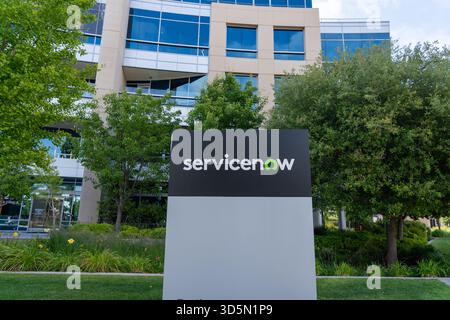ServiceNow headquarters in Santa Clara, California, USA Stock Photo - Alamy