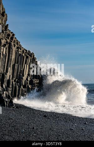 Reynisfjara Beach: Iceland’s striking black sand and basalt columns ...