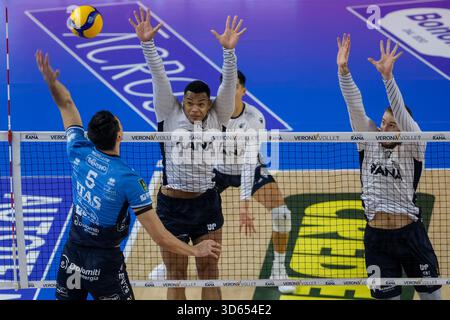 Darlan Souza ( Verona Volley Stock Photo - Alamy