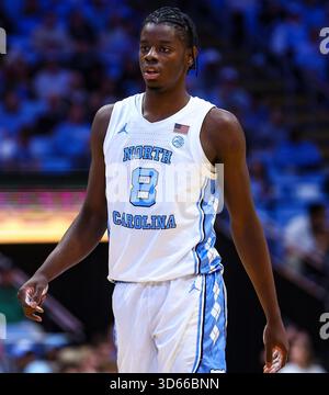 North Carolina forward Caleb Wilson (8) drives past USC Upstate forward ...