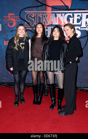 Gast, Joan Tan, Ischtar Isik und Alexa Grassmann beim Fan Event zur 5 ...