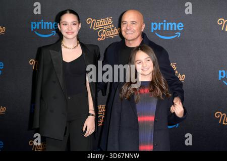 Luca Zingaretti mit Töchtern Emma Zingaretti und Bianca Zingaretti bei ...