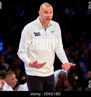 Kentucky head coach Mark Pope coaches during the first half of an NCAA ...