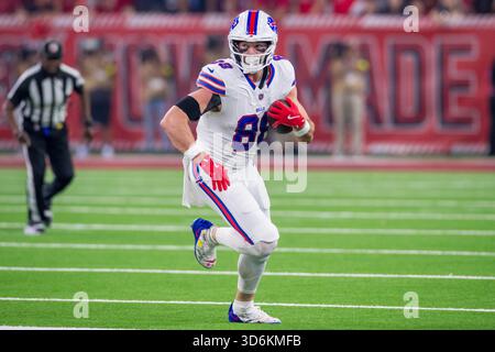 Buffalo Bills tight end Dawson Knox (88) runs the ball after a catch ...