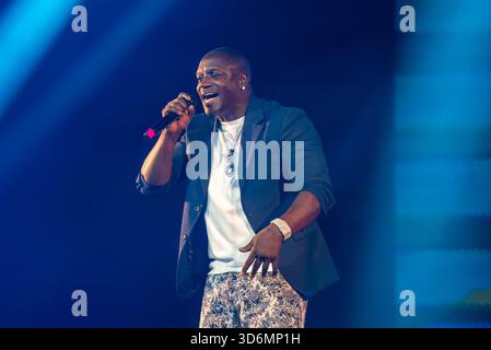 Singer Akon performs live at Soho garden as Luxury Real Estate ...