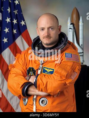 Senator Mark Kelly at a public appearance for Special Election Canvass ...