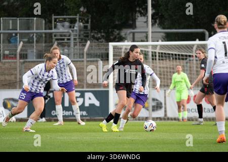 Loreen Bender (19 Bayer 04 Leverkusen) during the Google Pixel Frauen ...