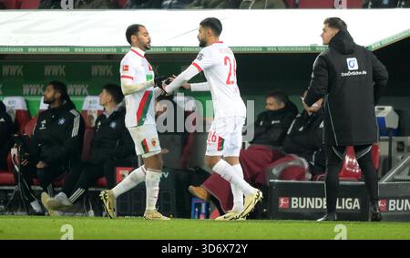 from left: Alexis Claude-Maurice (FC Augsburg), Keven Schlotterbeck ...