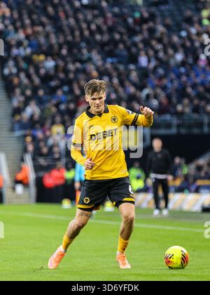 David Moller Wolfe (6 Wolves) on the ball during the Premier League ...