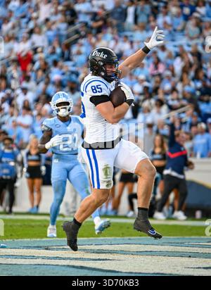 Duke tight end Jeremiah Hasley (85) runs with the ball during the ...