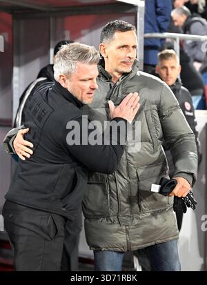From left: Coach Lukas Kwasniok (Cologne), Said El Mala, Jan Thielmann ...