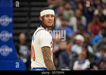 New York Knicks guard Jordan Clarkson (00) in action during an NBA ...