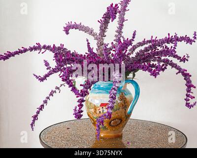 Ceramic Mosaic Design on Table Stock Photo - Alamy