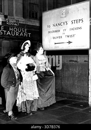 Dickensian Characters "Come To Life" -- Members of the Dickensian ...