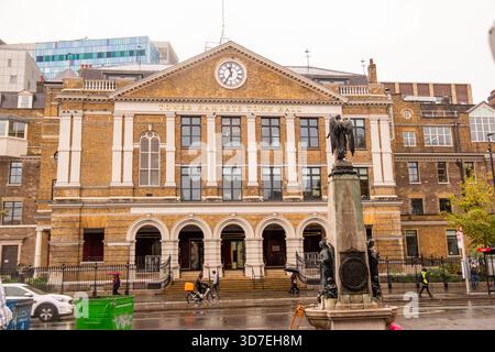 Idea Store Public Library, Whitechapel Road, Whitechapel, London ...