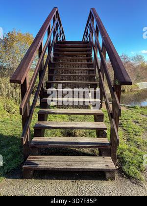 Footbridges over Ashby Canal Moira Stock Photo - Alamy