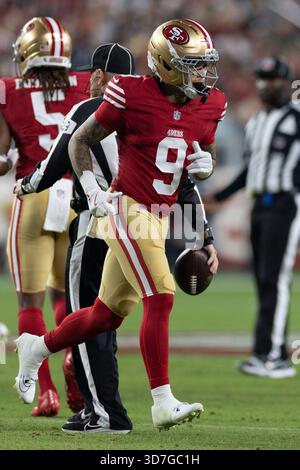 San Francisco 49ers' Skyy Moore (9) returns a punt against the ...