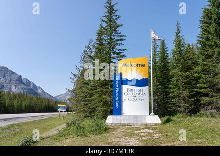 Welcome to British Columbia sign. British Columbia, Canada Stock Photo ...