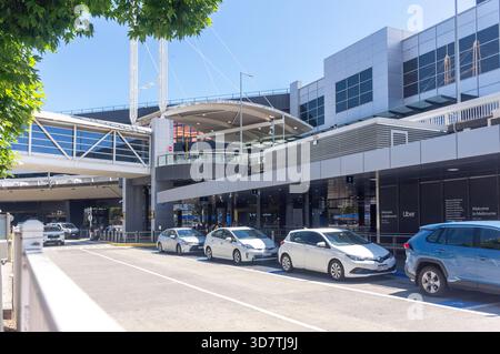 Main Qantas Terminal (T1 & T2) at Melbourne Airport, Tullamarine ...