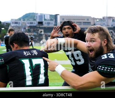 Hawaii long snapper Jack Mowrey (33) is pictured during an interview ...