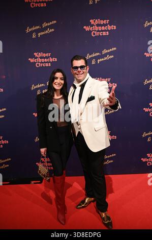 Moderator und Entertainer Dennis Schick und seine Frau Liliana kommt ...