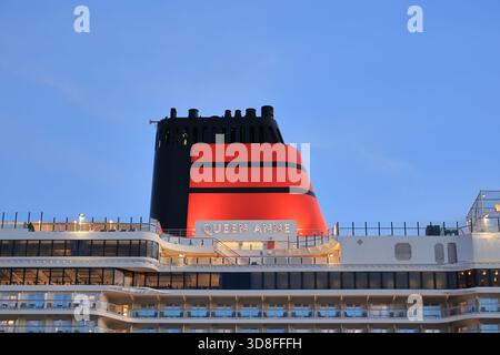 The Cunard cruise ship Queen Anne (funnel Stock Photo - Alamy
