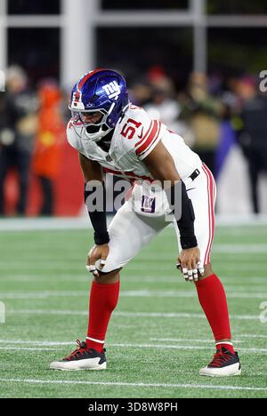 New York Giants linebacker Abdul Carter (51) tackles Las Vegas Raiders ...