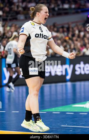 DORTMUND, GERMANY - DECEMBER 6: Lisa Antl (Germany, 9) during the match ...