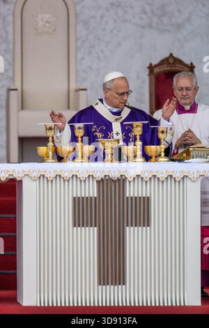 Pope Leo XIV leads the last Jubilee audience in St. Peter's square at ...