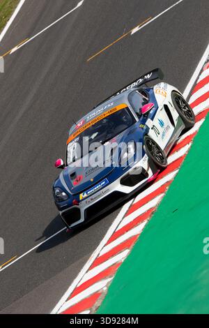 Porsche 718 Cayman GT4 RS 2026 Exterior and Interior Details 2026 a ...