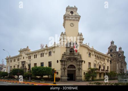 The Miraflores City Hall facade and clock tower in Miraflores, Lima ...
