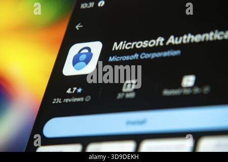 Microsoft Authenticator app lock icon display in app store with review ...