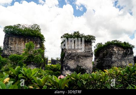 Rock formations against sky with clouds in Moab Stock Photo - Alamy