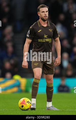 Jordan Henderson of Brentford on the ball during the Premier League ...
