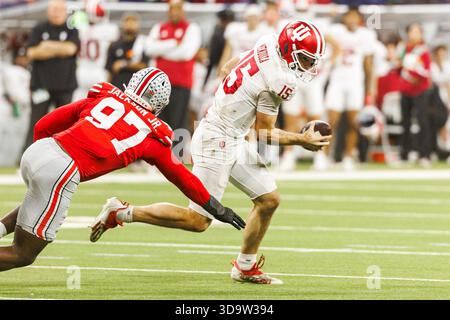 INDIANAPOLIS, IN - DECEMBER 06: Fernando Mendoza #15 of the Indiana ...